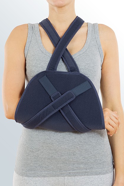 medi Shoulder sling universal shoulder immobilisation support