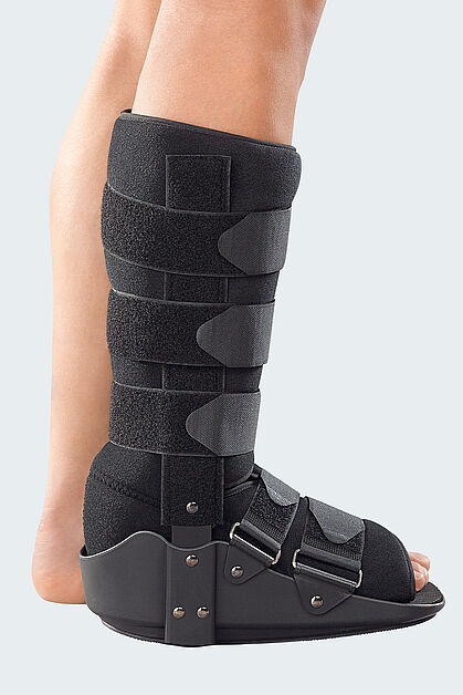 protect.Walker boot fixed walkers from medi