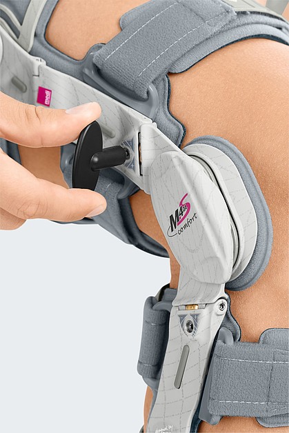 M.4s OA comfort knee brace